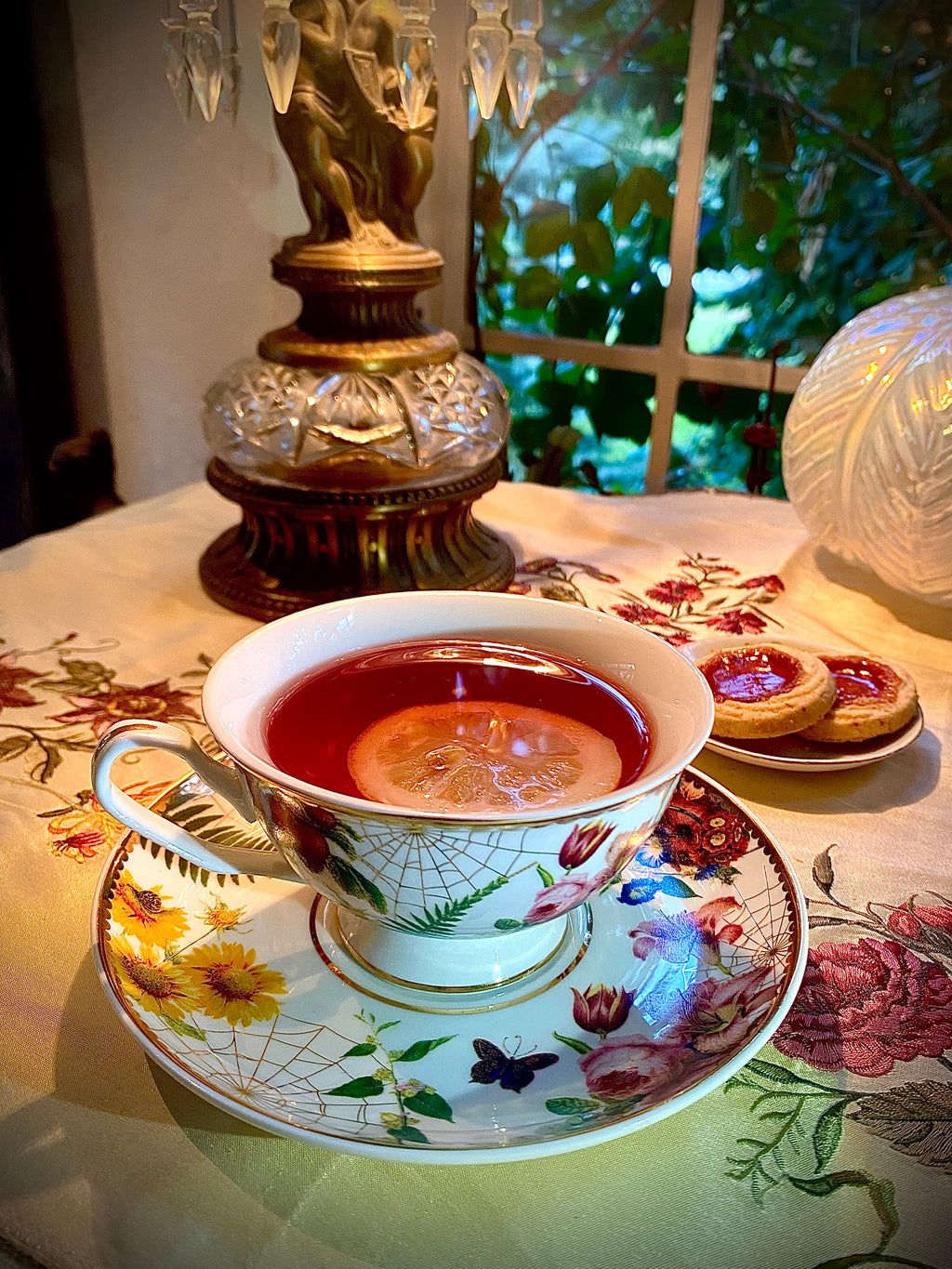 natures-lace-teacup-saucer | Hopeless Romantic Trading