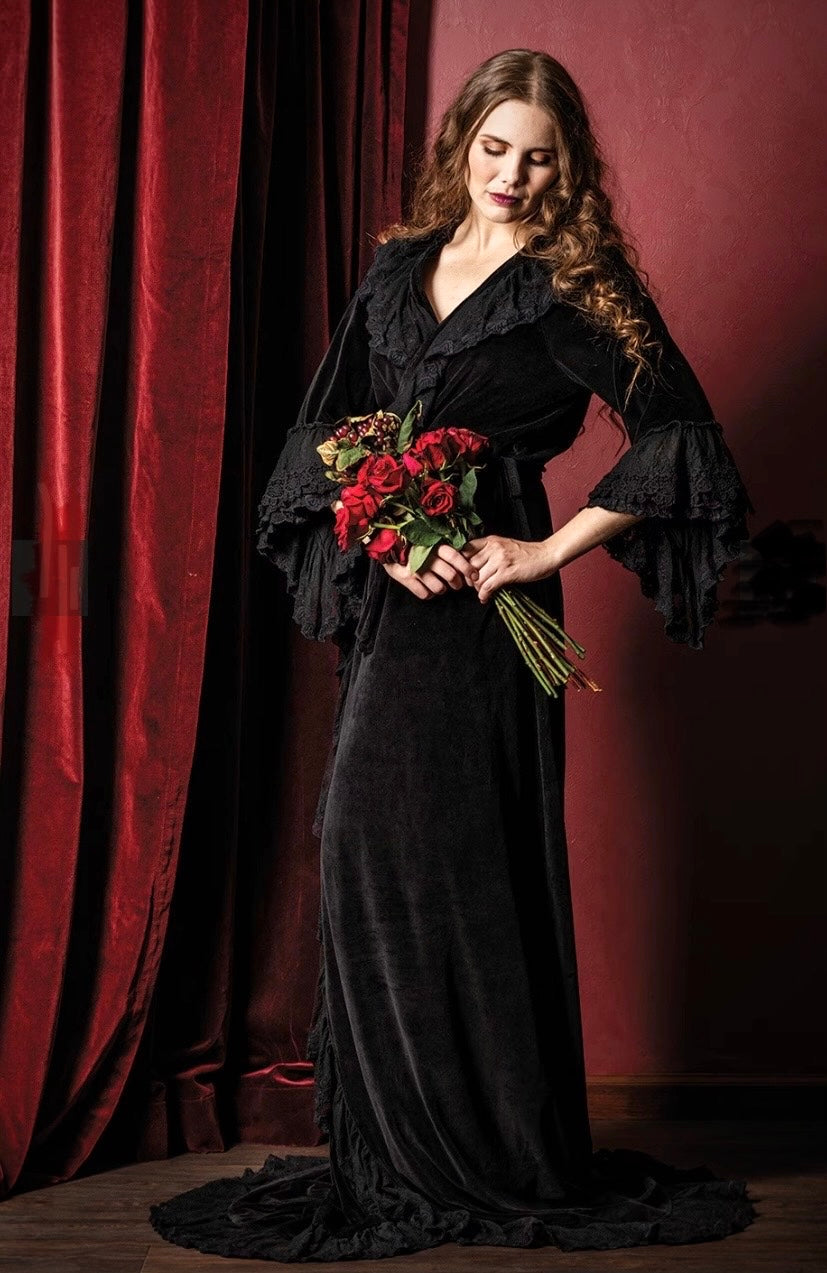 gothic-opera-house-dressing-gown | Hopeless Romantic Trading