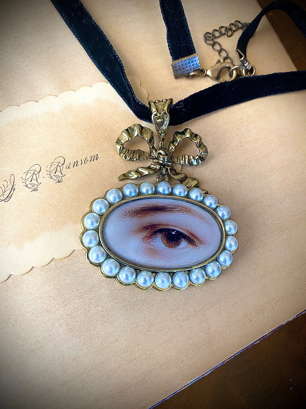 Lover's Eye Necklace – Hopeless Romantic