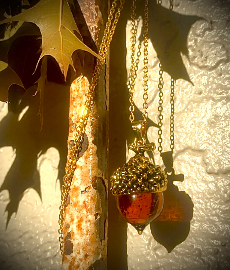 crystal-acorn-pendant | Hopeless Romantic Trading